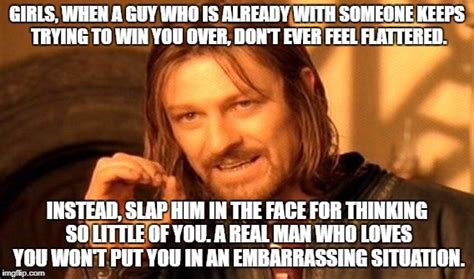 Flattered Face Memes Observers Use Gesture To Disambiguate Contrastive