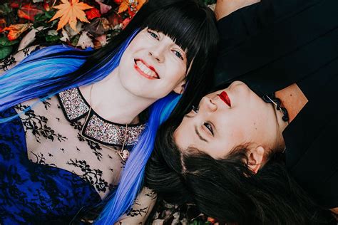 21 Romantic Photoshoot Ideas