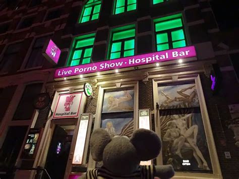 Quartier Rouge Damsterdam Que Faire Que Visiter La Souris Globe