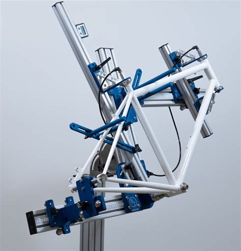 BENCHMARK BENCHMARK TOOLING