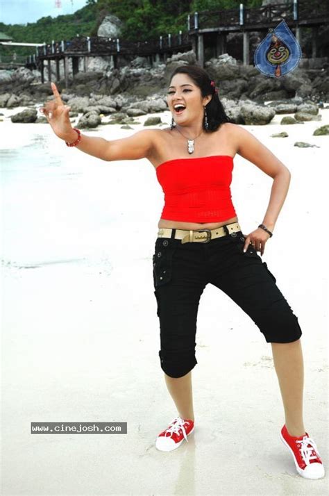 Aunty Uncle Nandagopal Movie Stills Photo Of