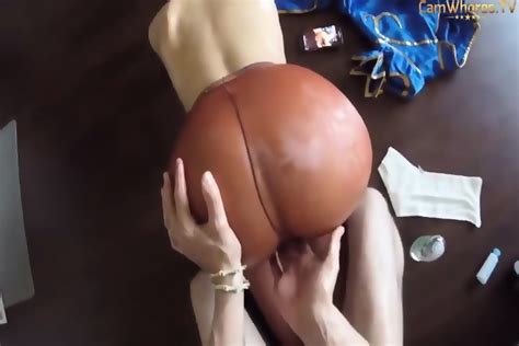 Chun Li Squat Fucks For Creampie