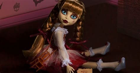 Mattel Unleashes Horror With Annabelle Monster High Skullector Doll