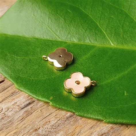 Perleť Přívěsek 8mm Květinka Zlatý Rám Istraka Cz Nejtřpytivější