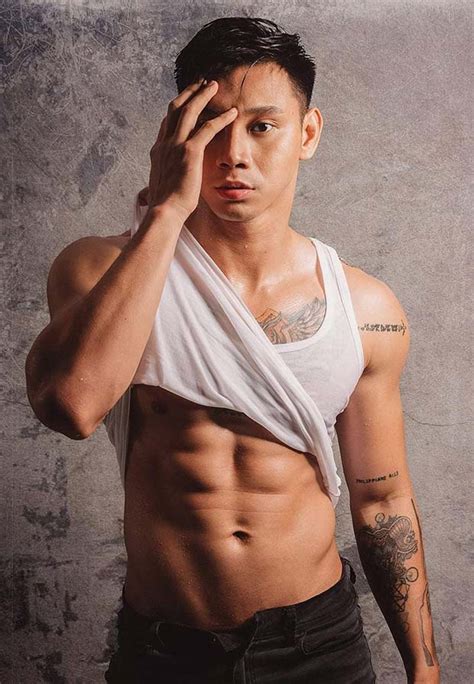 เปิดวาร์ป Romel Ayag นายแบบฟิลิปปินส์ รอยสักสุดต๊าช หล่อ แซ่บ โดนใจ