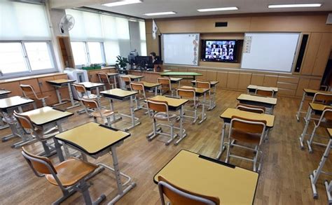 초등 1∼3학년 20일 온라인개학…초중고 540만 명 원격수업 시대