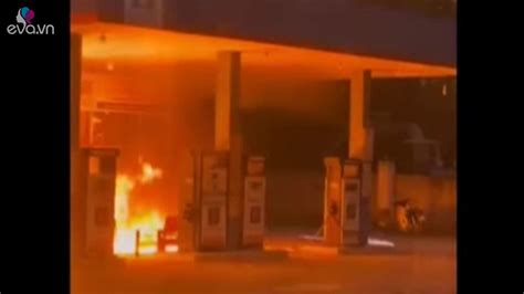 Clip M U Thu N Gia Nh M Ch M L A T C Y X Ng C A Con Trai