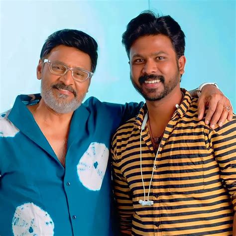 என் குழந்தையாய் மாறிய தந்தைக்கு என் இனிய தந்தையர் தின வாழ்த்துக்கள் ஈஷ் Fathersday