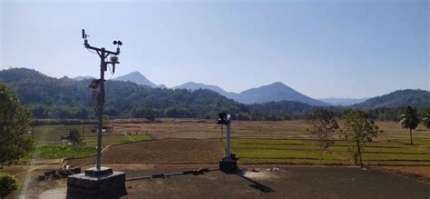 Lorawan Based Automated Weather Station