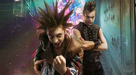 На новых постерах сериала «Король и Шут показали главных героев