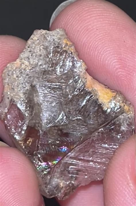 Clear Object With Glass Like Break Pattern And Inclusions R Whatsthisrock
