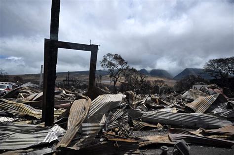 Aerosmiths Steven Tyler Urges Tourists To Return To Maui