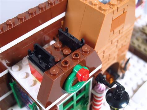 LEGO 10267 Winter Village Gingerbread House 79 - The Brothers Brick ...