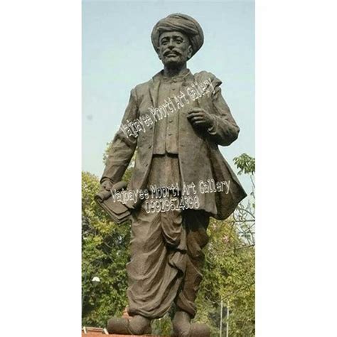 Superfine Mahatma Jyotiba Phule Marble Statue For Interior Decor At