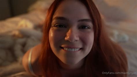 Gf Lays On Your Lap Gives You Kisses