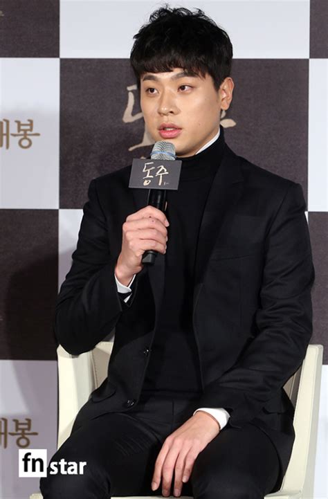 [포토] 질문에 답하는 배우 박정민 Fn스타