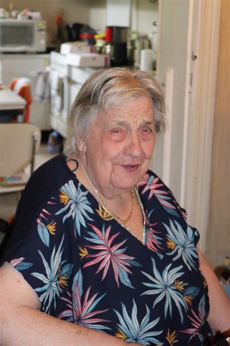 Madame Josiane Fievez Taburiaux And Fils