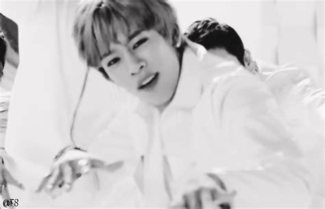 Jung Daehyun Daehyun Gif WiffleGif