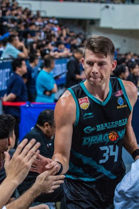 Cade Davis Kl Dragons