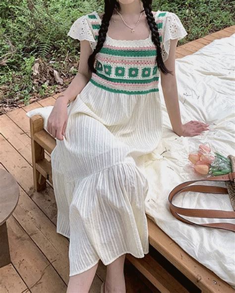 [🌴여름특가 바캉스룩 ] 여름 빈티지무드 아이보리 포인트 퍼프 원피스 에이블리