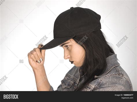 Человек В Кепке 52 фото