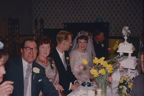 Guest Photo Sharing At Weddings Then Vs Now