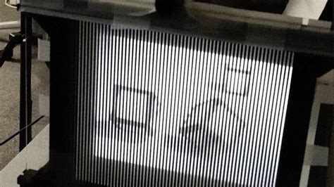 Crosstalk Reduction For Parallax Barrier Stereoscopic Display Based On High Speed Viewpoint