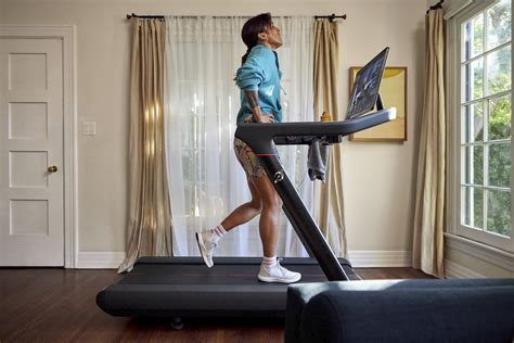The Best Treadmill Workouts For Beginners The Output By Peloton