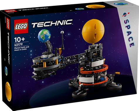 Lego Technic 42179 Planet Earth And Moon In Orbit The Lego Car Blog