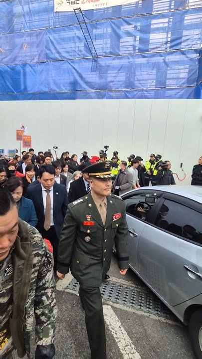 박정훈 대령 1심 결심 공판 군사법정 들어가는 모습 Shorts 박정훈 김규현 채상병특검 진상규명 해병대원 Youtube