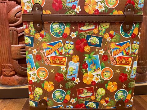 New Olu Mel Loungefly Suitcase And Shoulder Plush Bring Aulanis