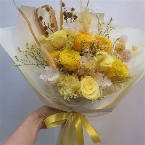 프리저브드플라워 노란장미 10송이 꽃말 영원한 사랑 프로포즈 선물 압구정 꽃집 꽃페라 네이버 블로그