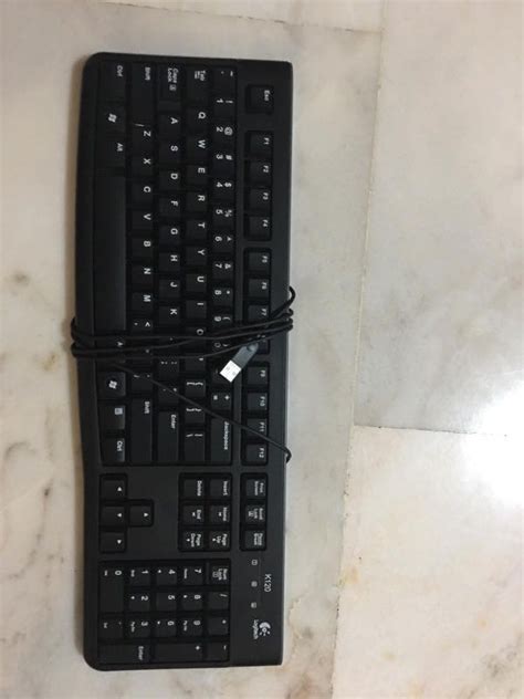 Logitech Keyboard Computers Tech Parts Accessories Computer Keyboard On Carousell