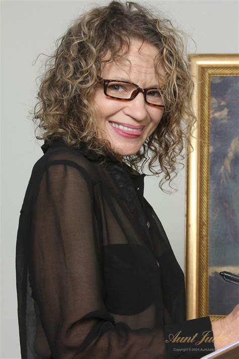 Aunt Judys Porn Pics Free MILF Tia Photos