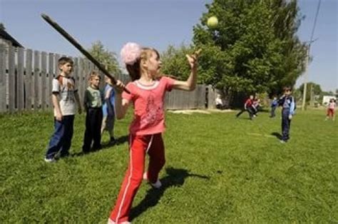 Подвижная спортивная игра Лапта. Правила игры