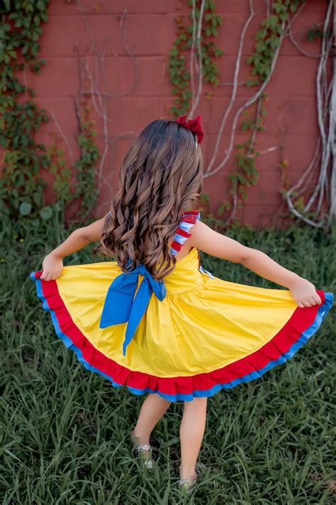 Fairest Princess Blu Moon Design