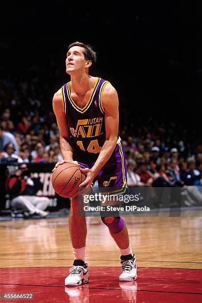 Utah Jazz Jeff Hornacek Photos And Premium High Res Pictures Getty Images