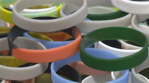 Silicone Wristbands Detect Chemical Exposure Wnky News 40 Television