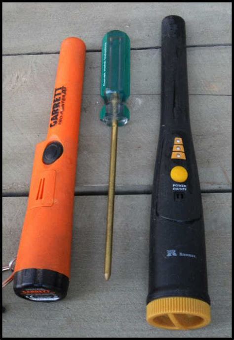 Gear For Metal Detecting Find Coins Jewelry And More Metal Detecting Tips