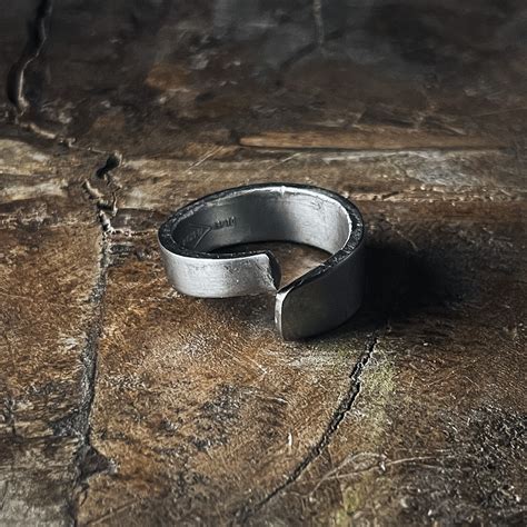 Separated Ring Orok Jewelry
