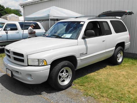 2000 Dodge Ramcharger We Never Got These In The States Bu Flickr