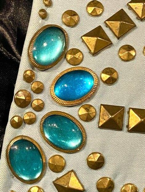 Pin De Connie Marquez En Elvis Arte Bordado A Mano Fiesta Retro Retro