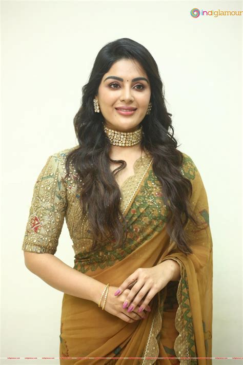 Samyuktha Menon Actress Hd Photos Images Pics And Stills Indiglamour