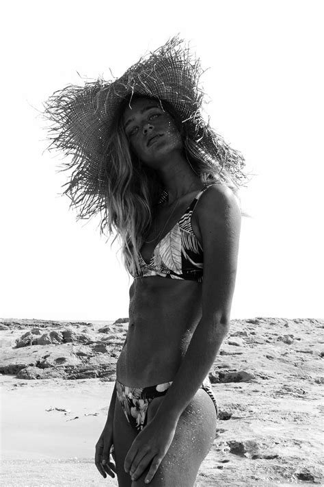 27 Lauren Beach Day Ideas