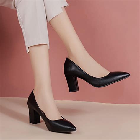 Ximin Womens Closed Pointed Toe Work Dress Pumps Low Chunky Patent