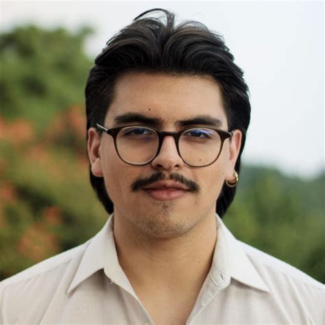 About Bernardo Chombo Álvarez