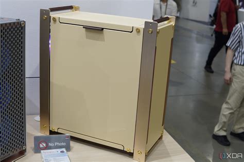 Inwins Pc Cases Offer A Different Take On Building Your Own Pc
