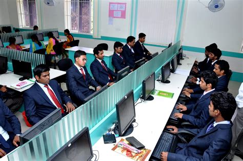 Gallery Page Shri Nehru Maha Vidyalaya