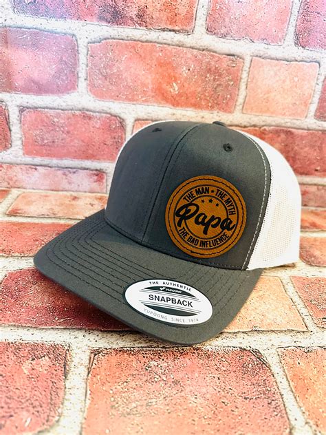 Papa Alt Hat Markitts