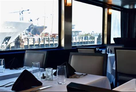 City Cruises Norfolk Signature Dining From 9880 Norfolk Groupon